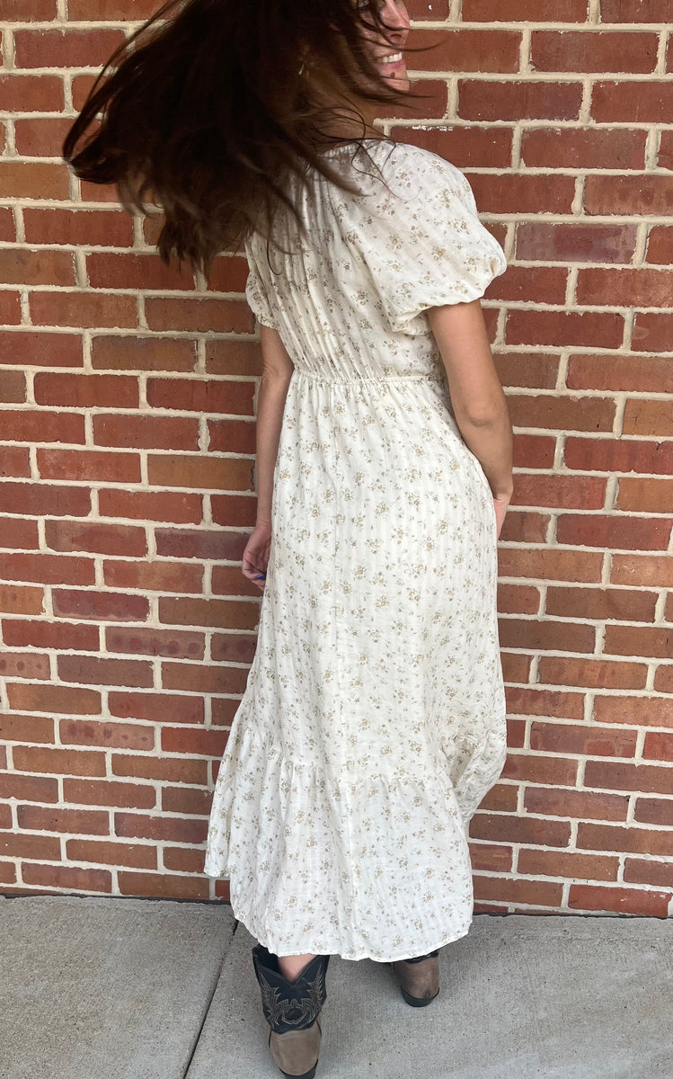 Vintage Bloom Puff Sleeve Maxi Dress – Dirty Hippie a division of Queen ...